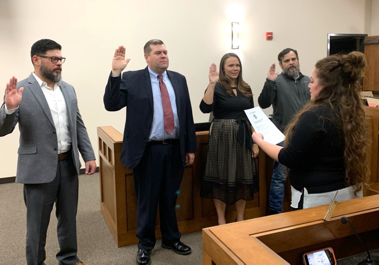 Council Awards Kudos, Names New Leadership - Escalon Times