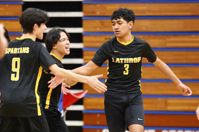 Reigning SJS champ Lathrop holds off East Union in season opener ...