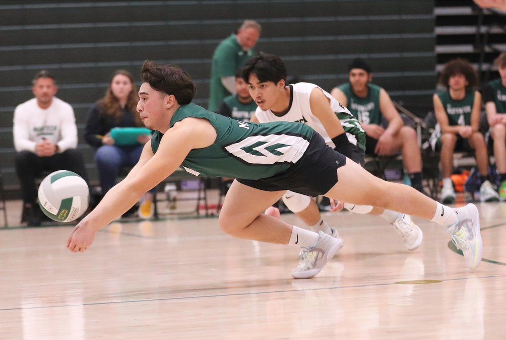 Buffs clinch win over Lathrop with Steckler’s 13-point service run ...