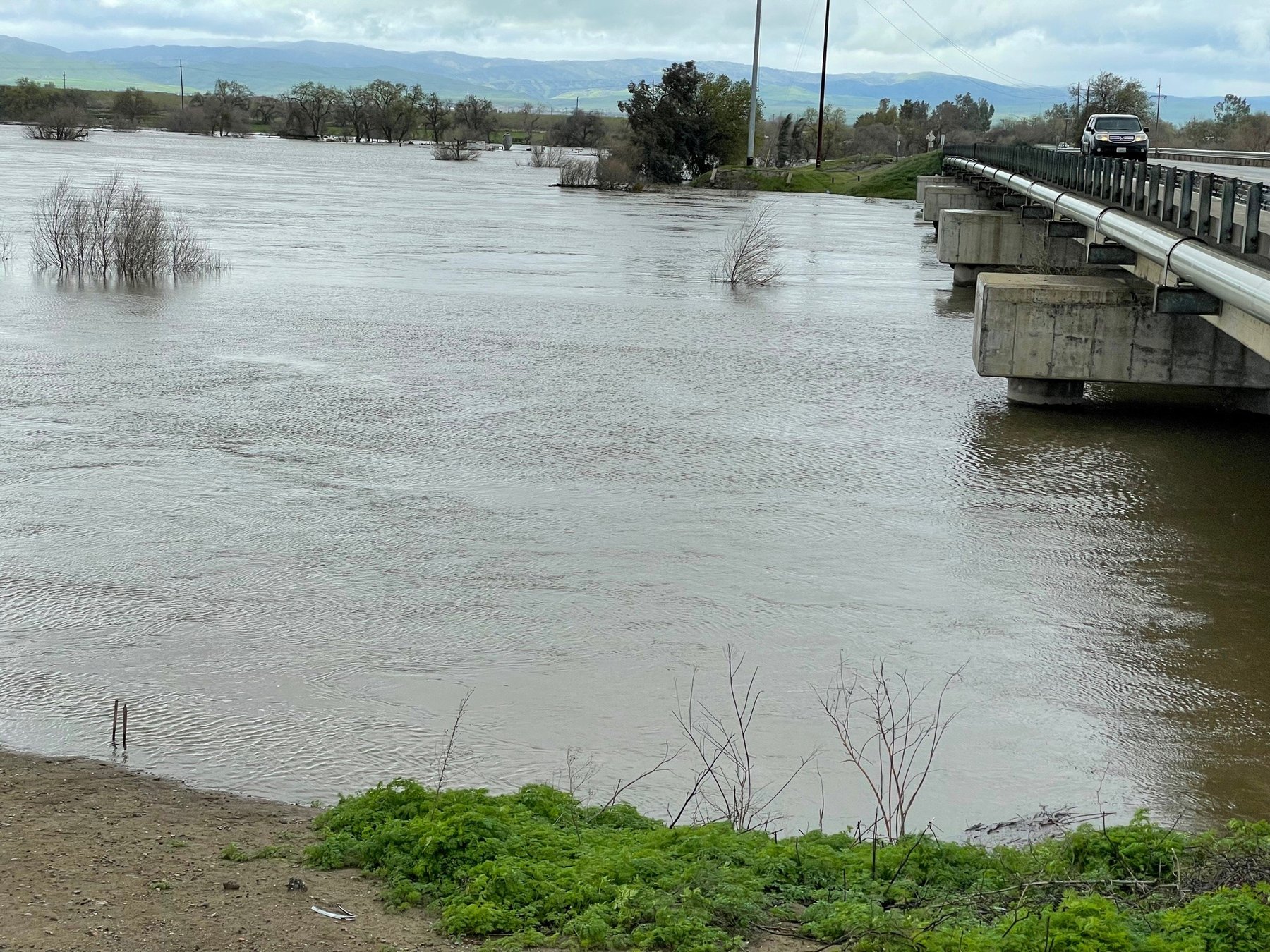 ANOTHER STORM COMING, 24/7 RIVER FLOOD WATCH - Manteca Bulletin