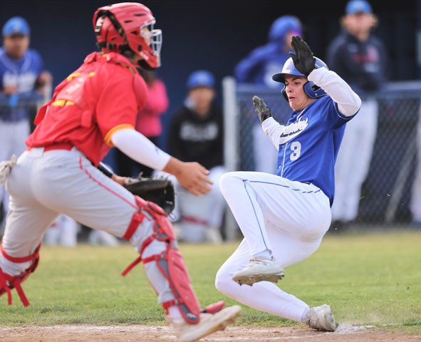 Jones’ 3-run HR powers Oakdale past Sierra - Manteca Bulletin