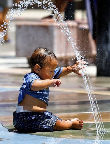 MANTECA WATER FEATURE STAYS DRY AS TEMPS RISE - Manteca Bulletin