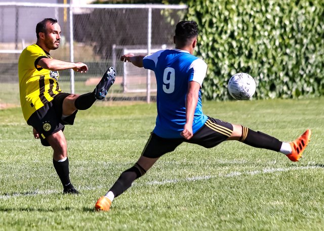 Alumni Soccer Returns To RHS Campus - Riverbank News