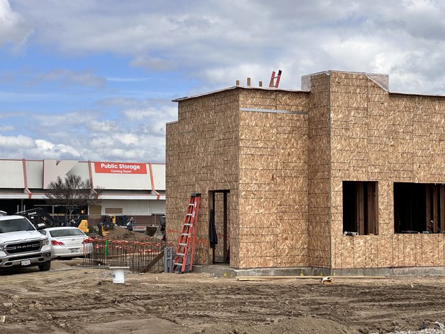 Raising Cane’s to open in September - Ceres Courier