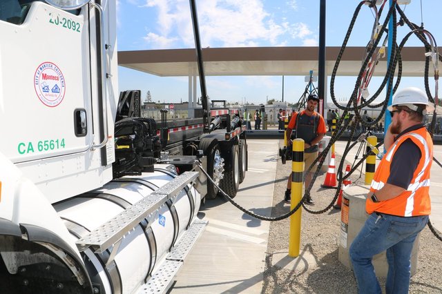 TRASHING SMALLER CARTS - Manteca Bulletin