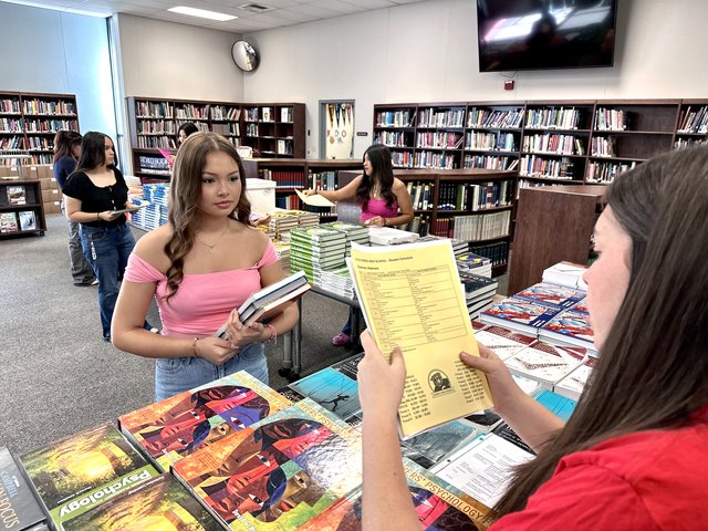 Ceres Unified’s 2023-24 school year starts today - Ceres Courier