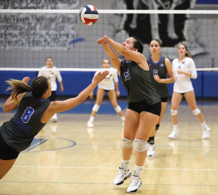 Section champ sweeps Sierra - Manteca Bulletin
