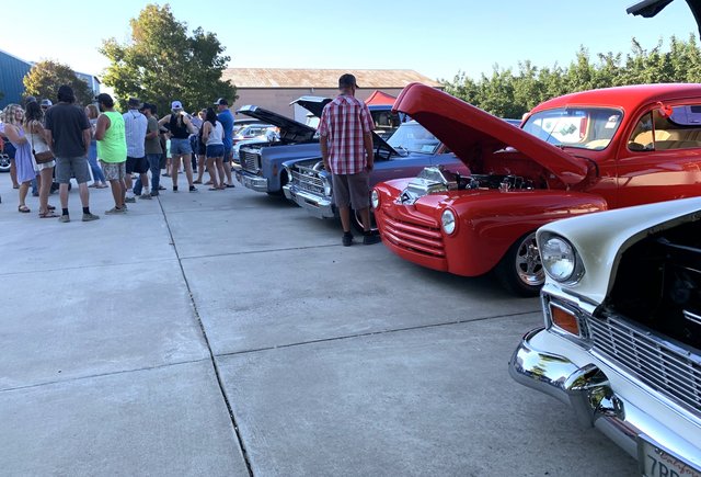 Valley Home Community Gathers To Honor Benedix - Oakdale Leader