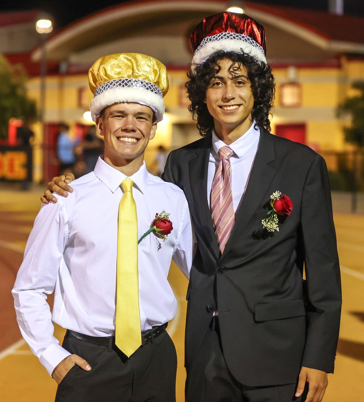 Seniors Win Powder Puff, King And Prince Chosen - Oakdale Leader