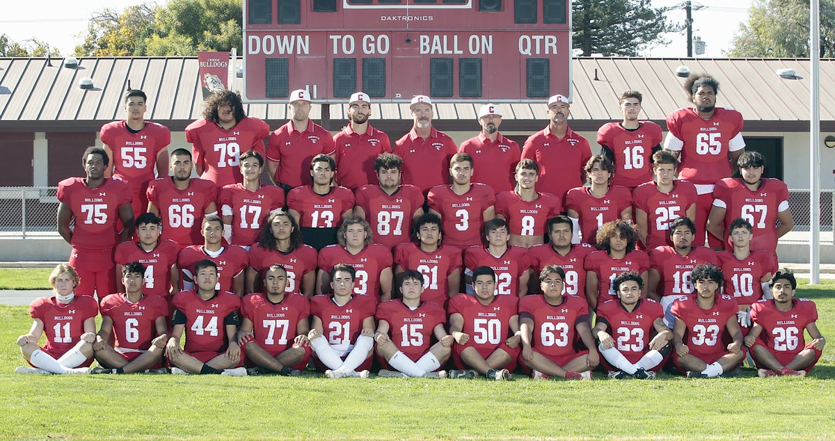 Dawgs battle Pioneer Patriots before suffering 35-14 playoff football ...