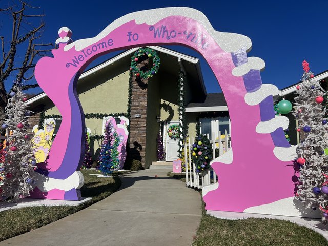 Welcome to Christmas Tree Lane - Turlock Journal