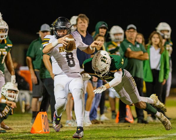 Hughson quarterback McDaniel drawing interest of NCAA scouts - Turlock ...