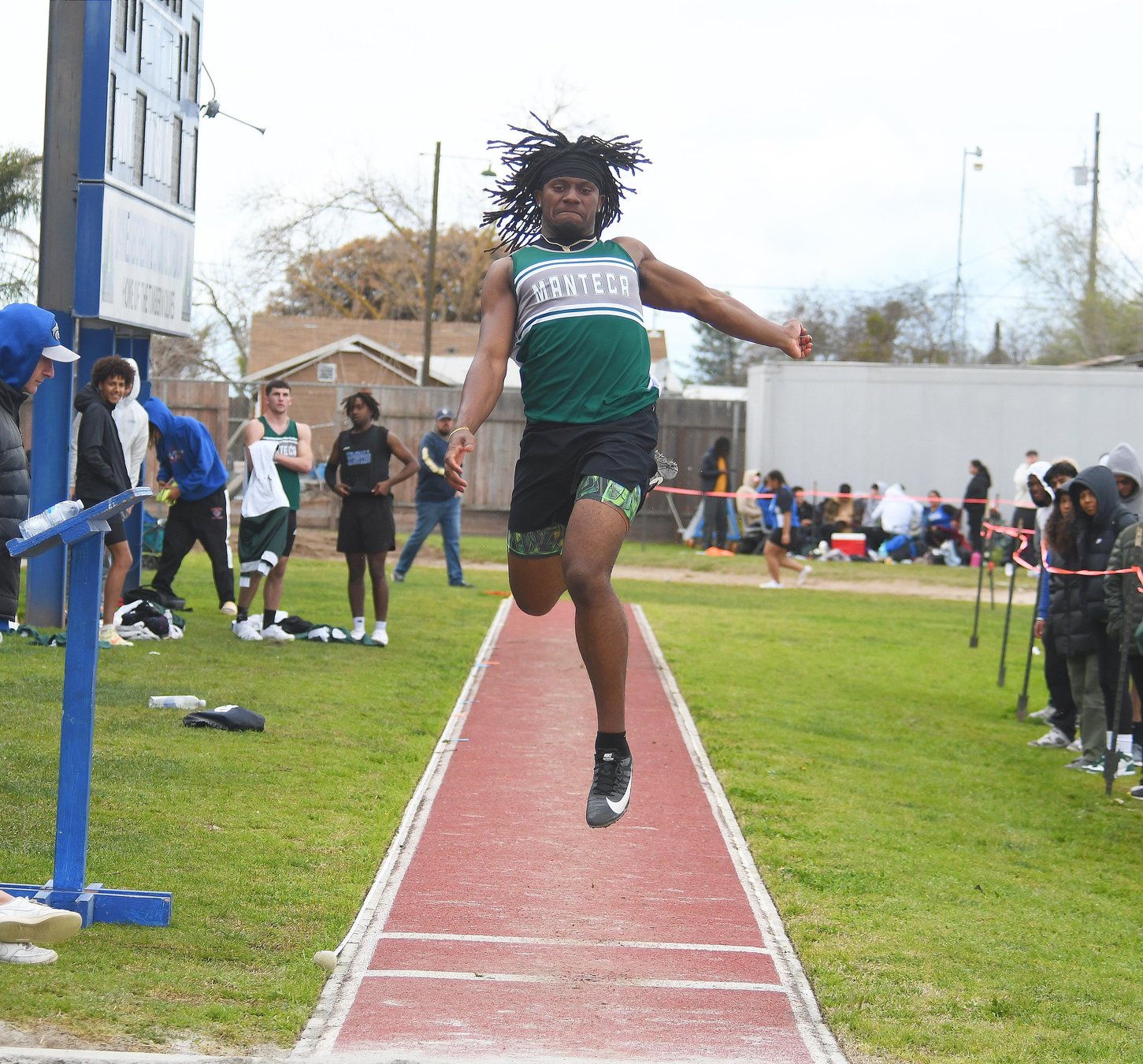 Moncada leads Manteca to team title in Timberwolf Invitational ...