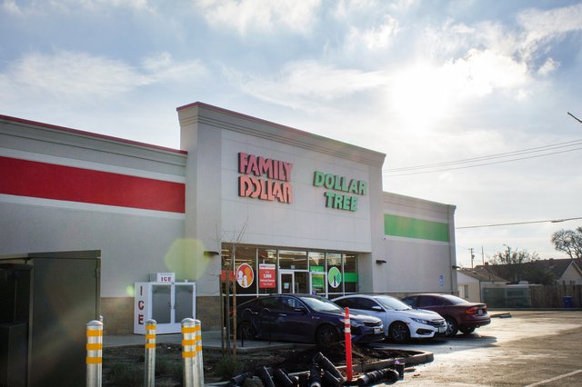 Long-awaited Gustine Family Dollar, Dollar Tree opens - Westside Connect