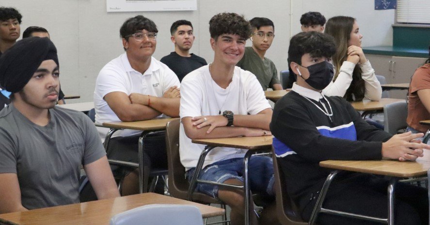 MANTECA HIGH EARNS 2024 DISTINGUISHED SCHOOL AWARD - Manteca Bulletin