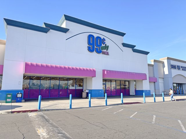 Hatch Road bargain store to close - Ceres Courier