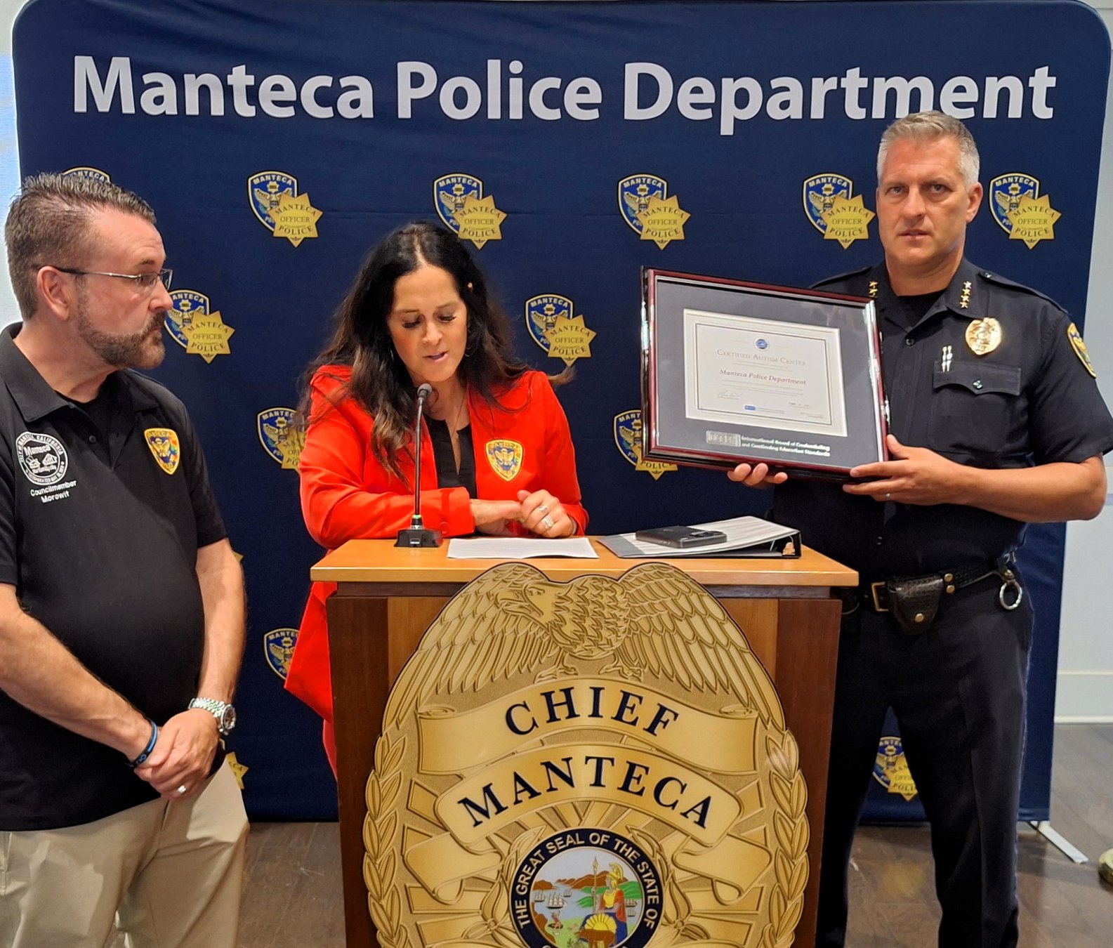 Manteca Police 1 of 3 California law enforcement Agencies to earn ...