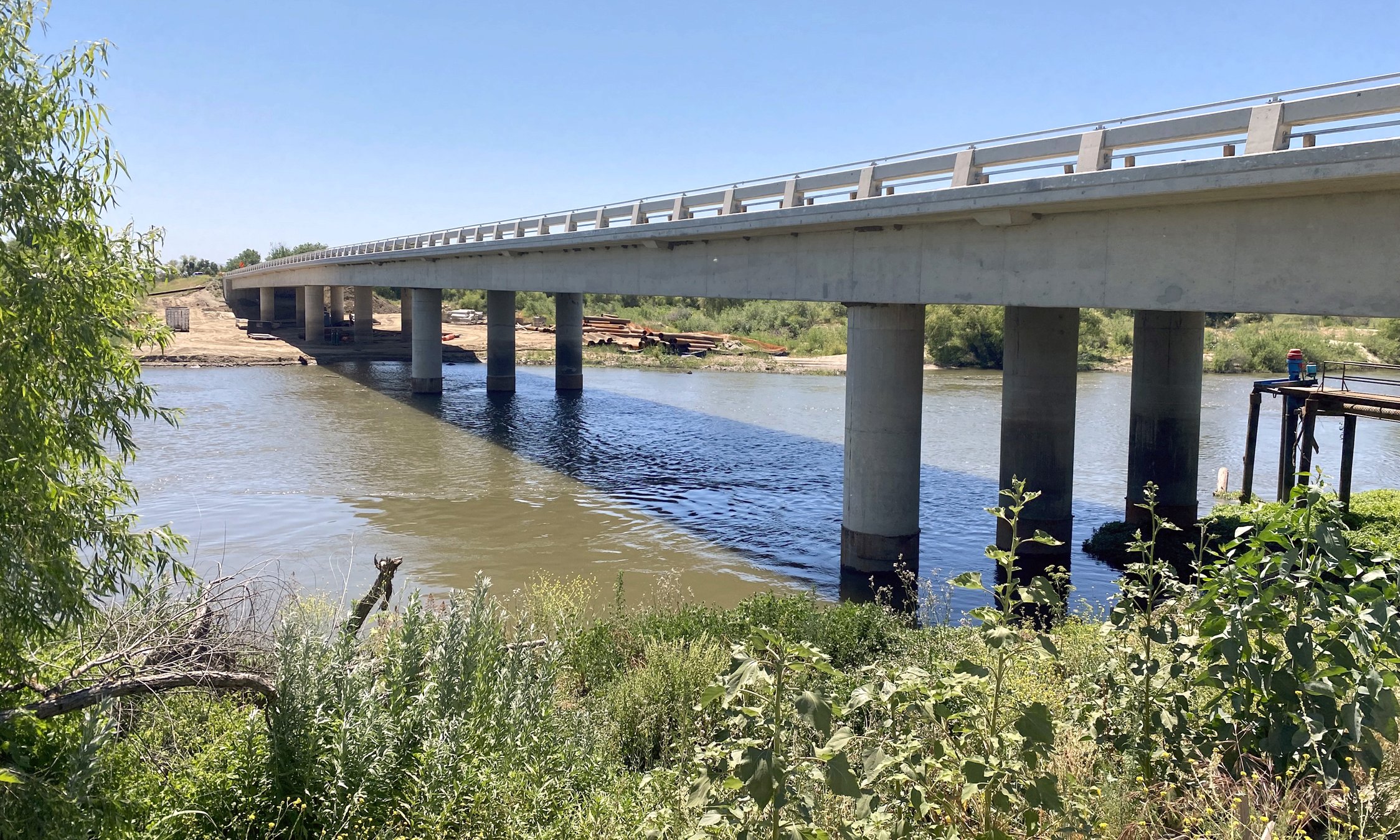 Officials celebrate new Crows Landing Road Bridge - Ceres Courier