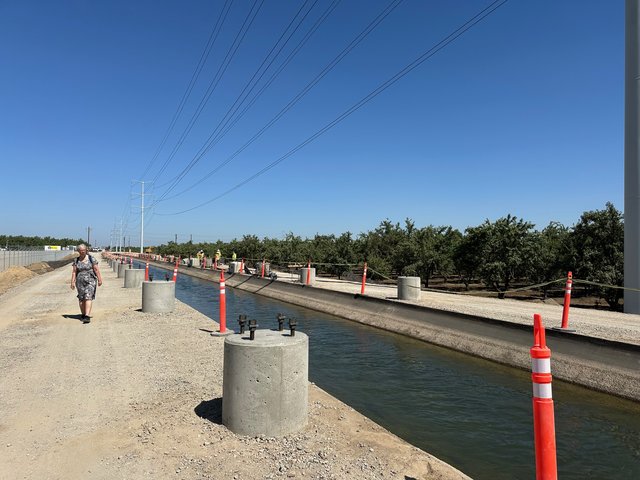 Canal solar panel project earns Brown Award - Turlock Journal