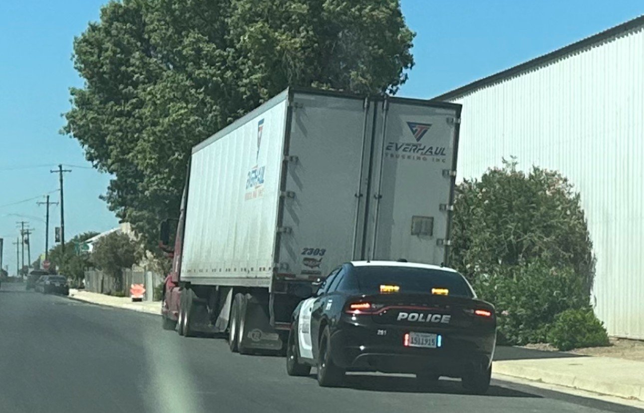 Gustine Police Department manages traffic flow during construction ...