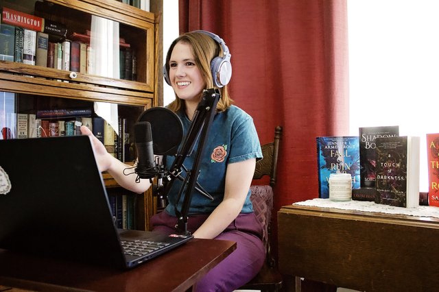 Oakdale’s Erin Jardine just reads it for the plot - Oakdale Leader