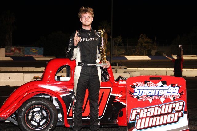 Drivers compete in multiple divisions at 99 Speedway - Oakdale Leader