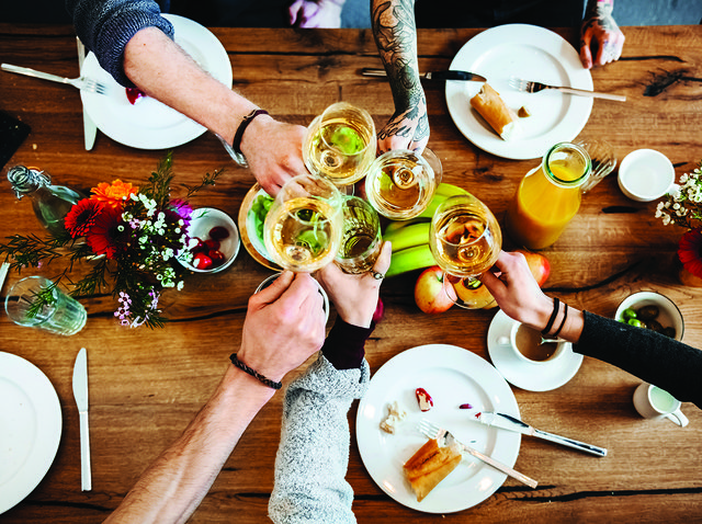 Tips for dining out as a crowd - Escalon Times