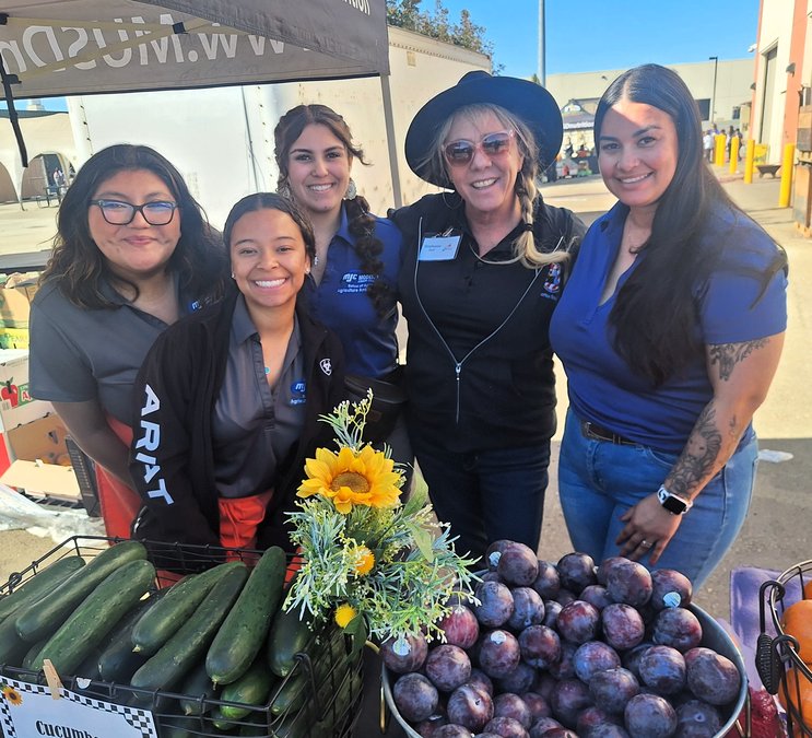 18TH AGVENTURE FIELD DAY - Manteca Bulletin