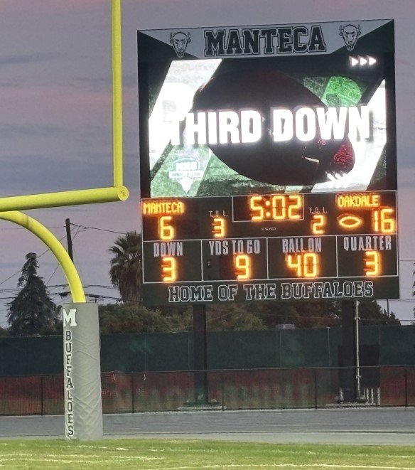 JUMBOTRON SCORES BIG AT MANTECA HIGH - Manteca Bulletin