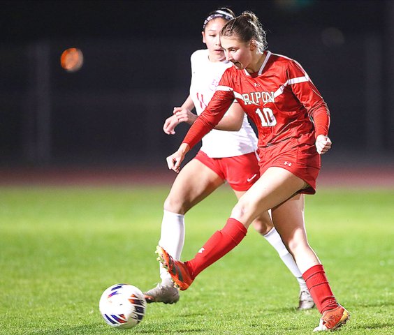 Maragos, Ripon have way with EU - Manteca Bulletin