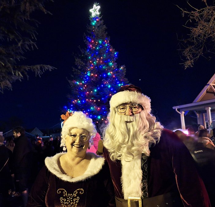 RIPON USHERS IN SEASON - Manteca Bulletin