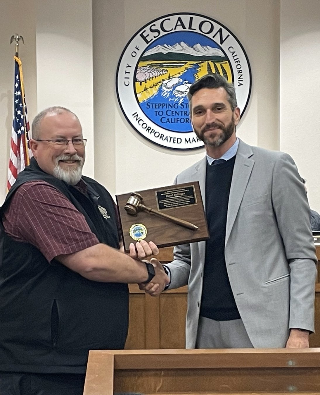 Bellinger bids farewell, Strohman, Kay sworn in - Escalon Times