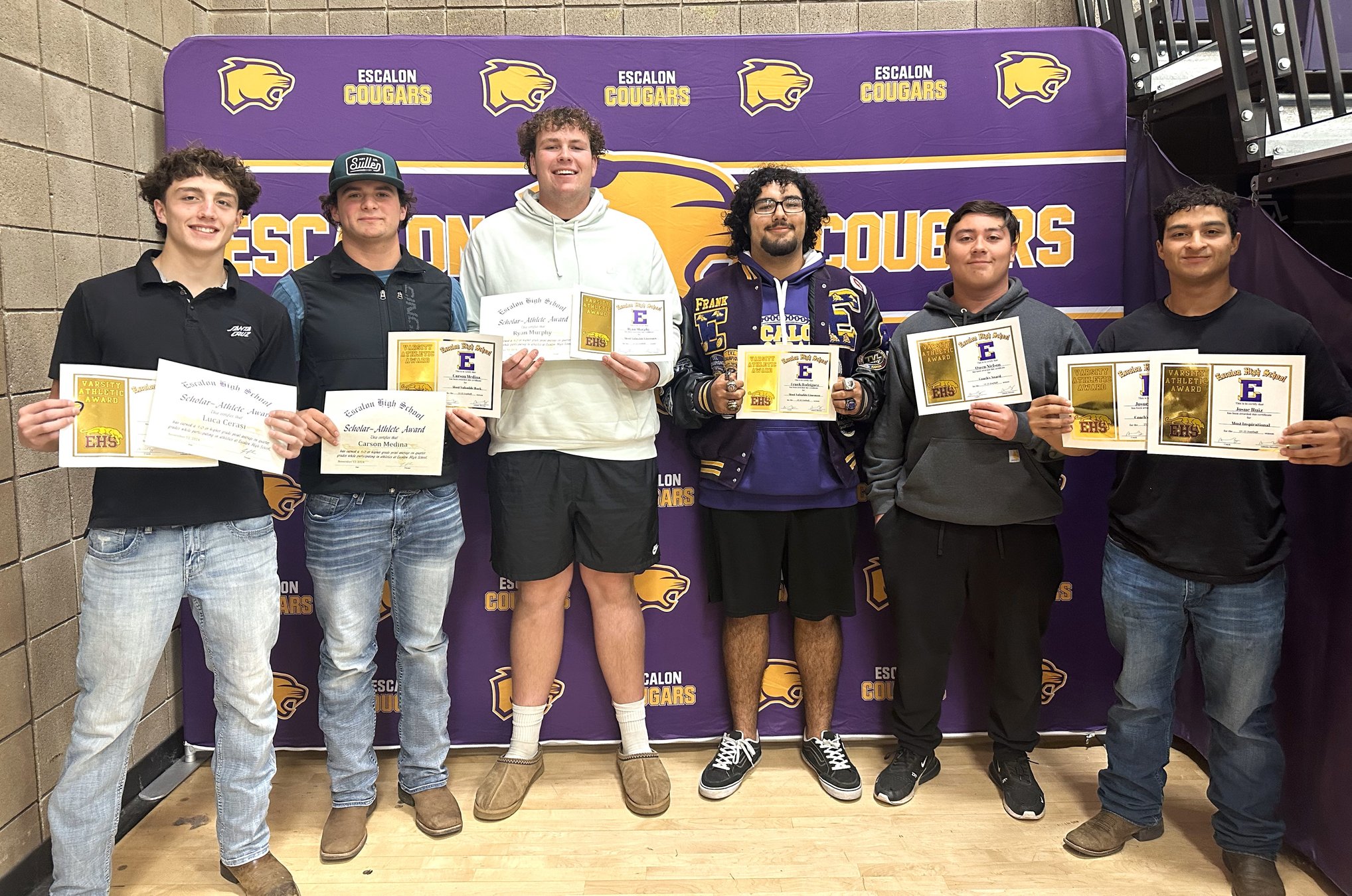 Football awards presented at freshman, JV, varsity levels - Escalon Times