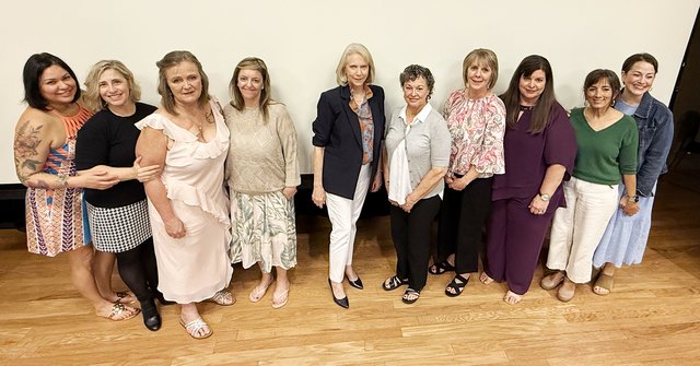 Divas honors un-diva like women leaders - Turlock Journal