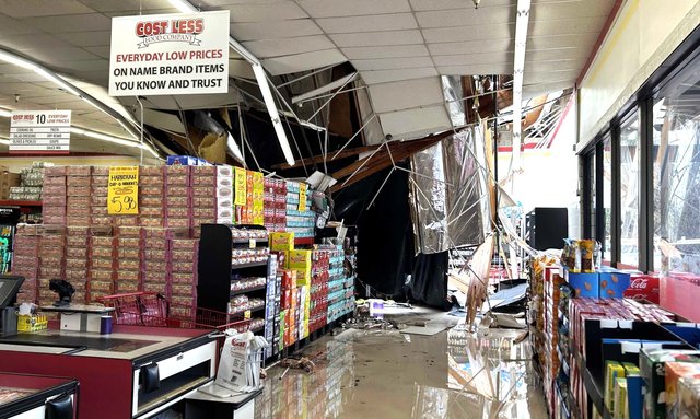 Afternoon roof collapse forces Cost Less closure - Oakdale Leader