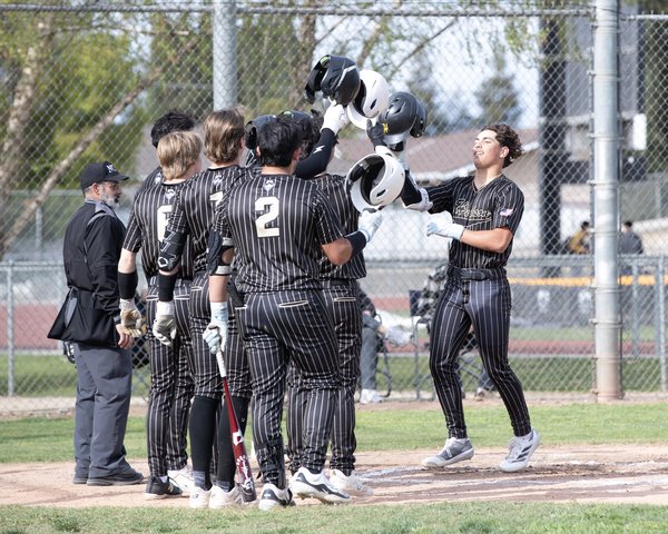 Aviles’ slams lift Hughson past Ripon, Orestimba - Turlock Journal