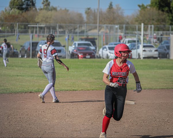 Gustine blasts Hawks, snapping losing streak - Westside Connect