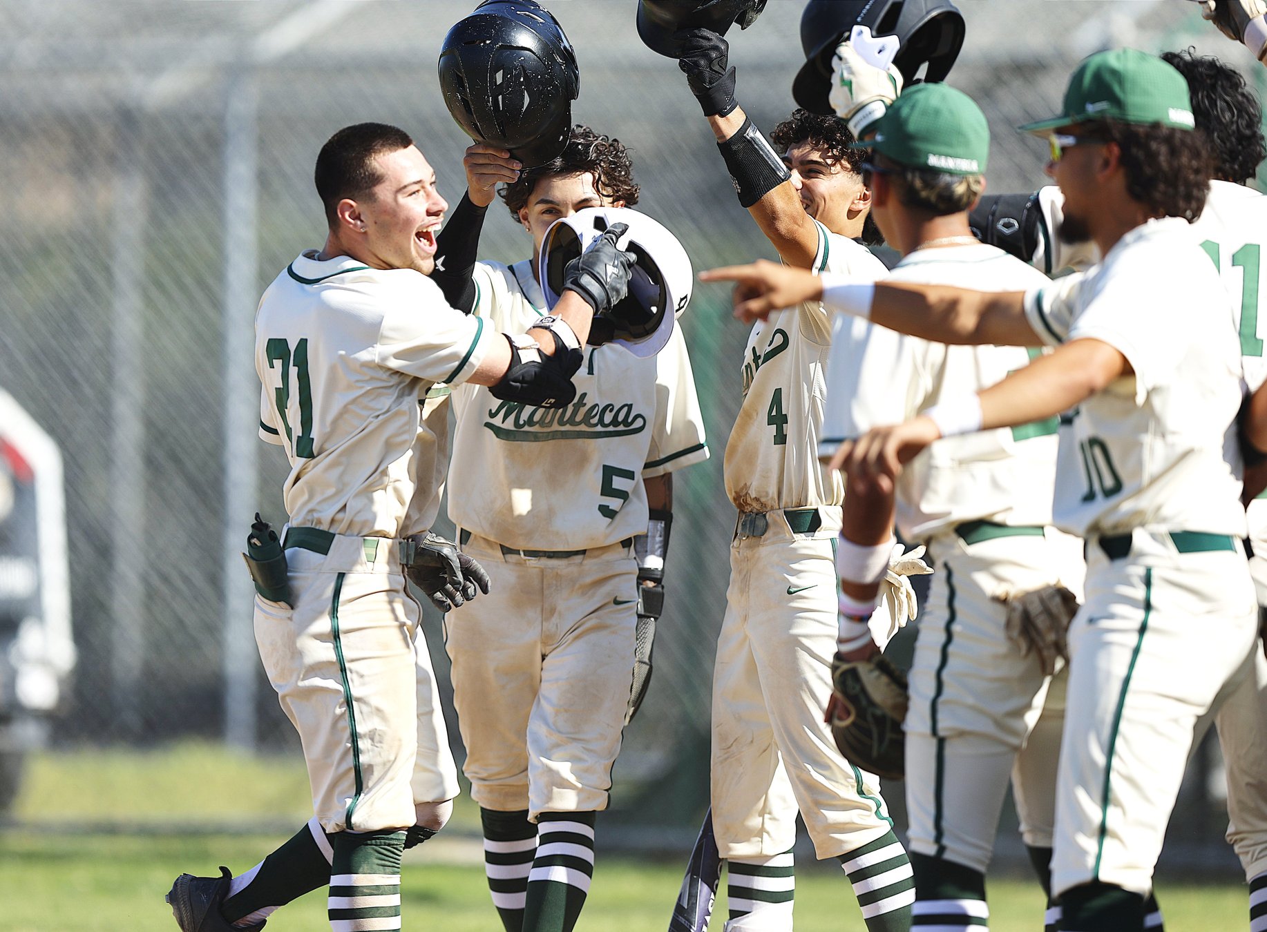 Underclassmen shine in Buffs’ postseason opener - Manteca Bulletin