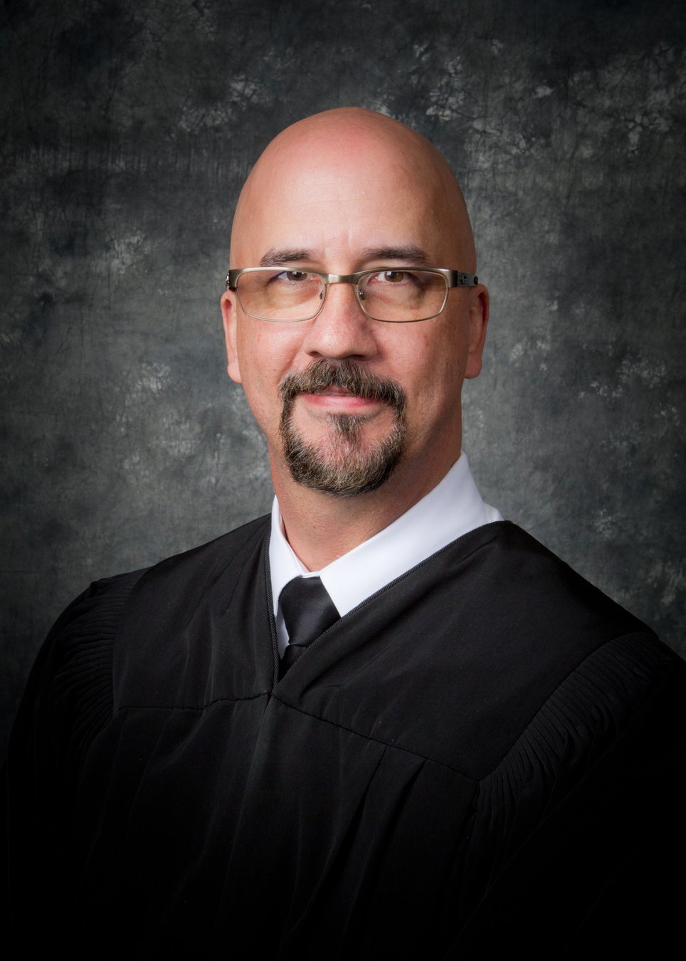 Judge Shawn Delayne Bessey - Turlock Journal