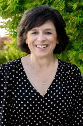 Sanders settles in to serve on OVHD board - Oakdale Leader