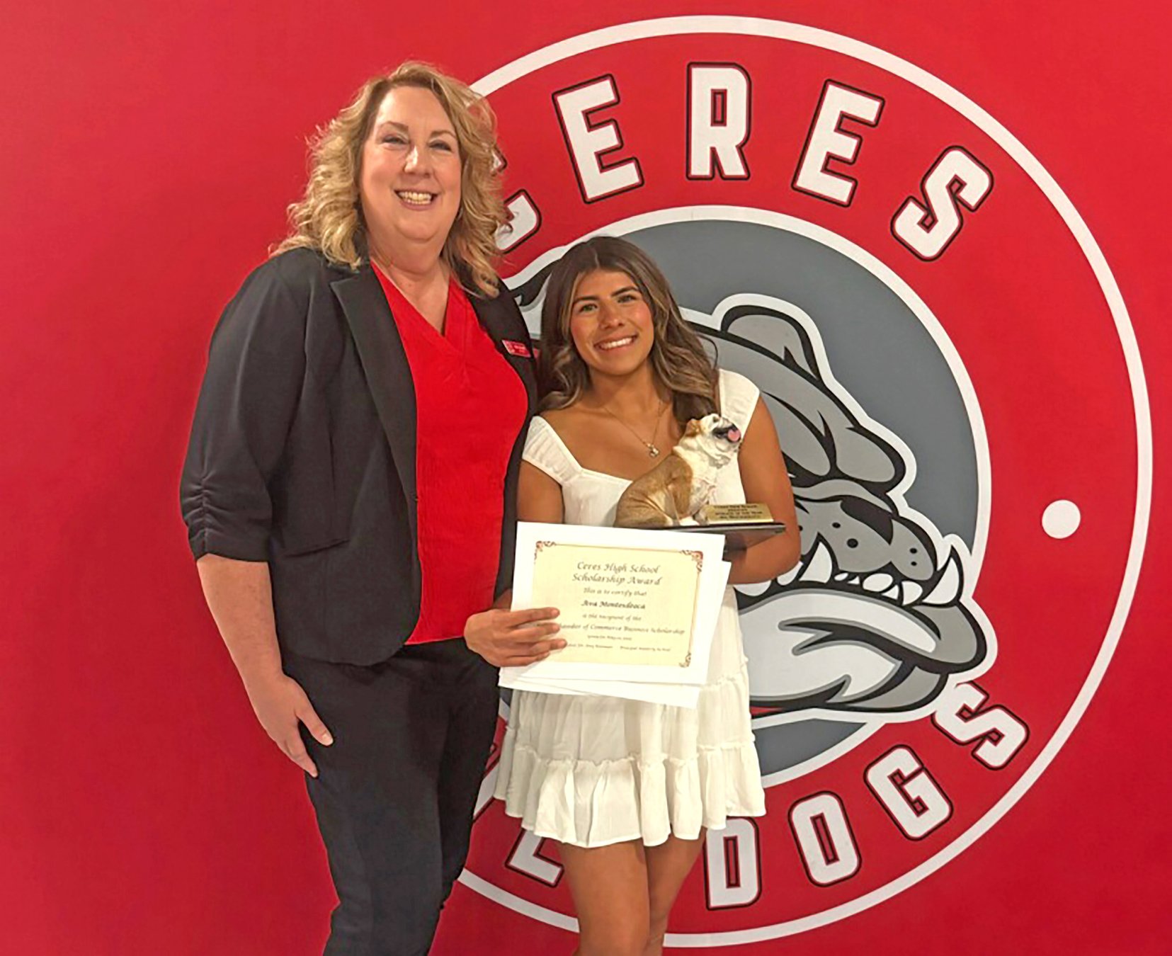 Montesdeoca named Ceres High School’s ‘Female Bulldog Athlete of the ...