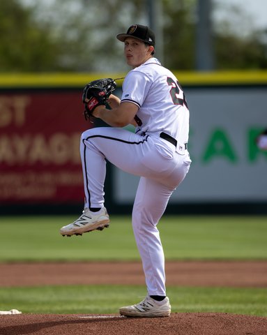 Tossing and collecting gems: Mariners prospect Ryan Sloan discusses ...