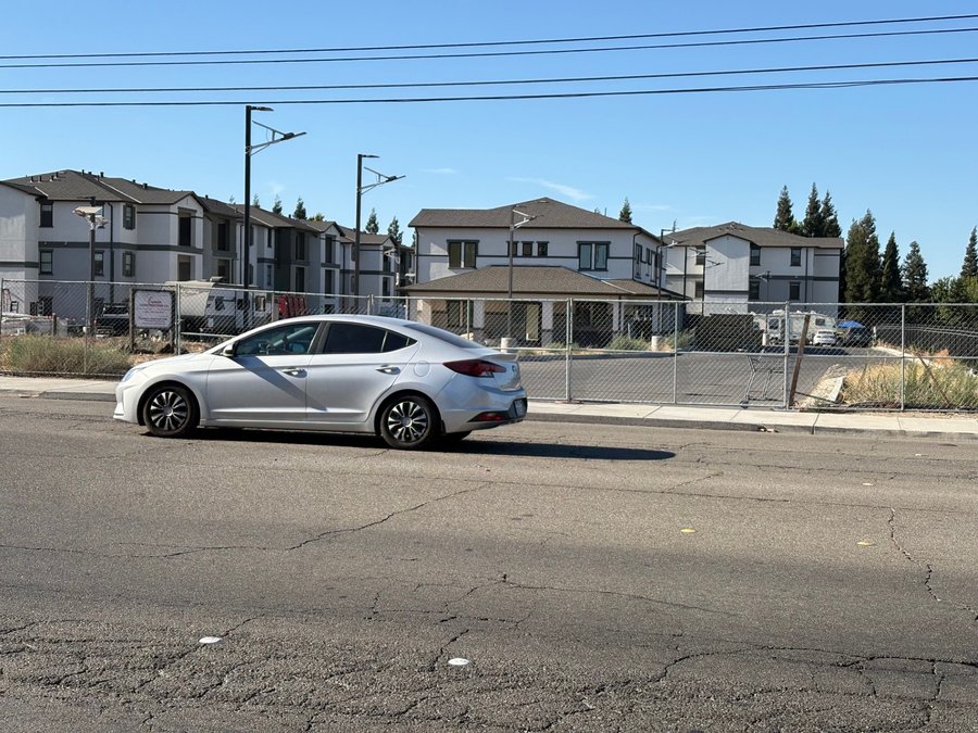 LATHROP ROAD GETTING ITS 8TH TRAFFIC SIGNAL - Manteca Bulletin