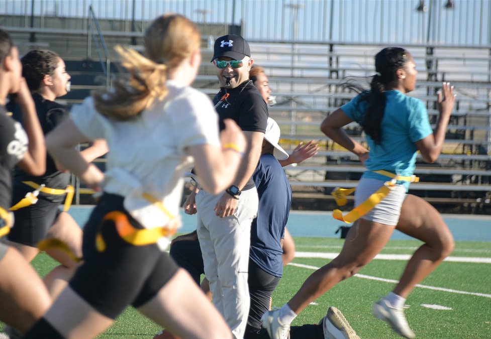 RIVER ISLANDS MAKING WAVES - Manteca Bulletin