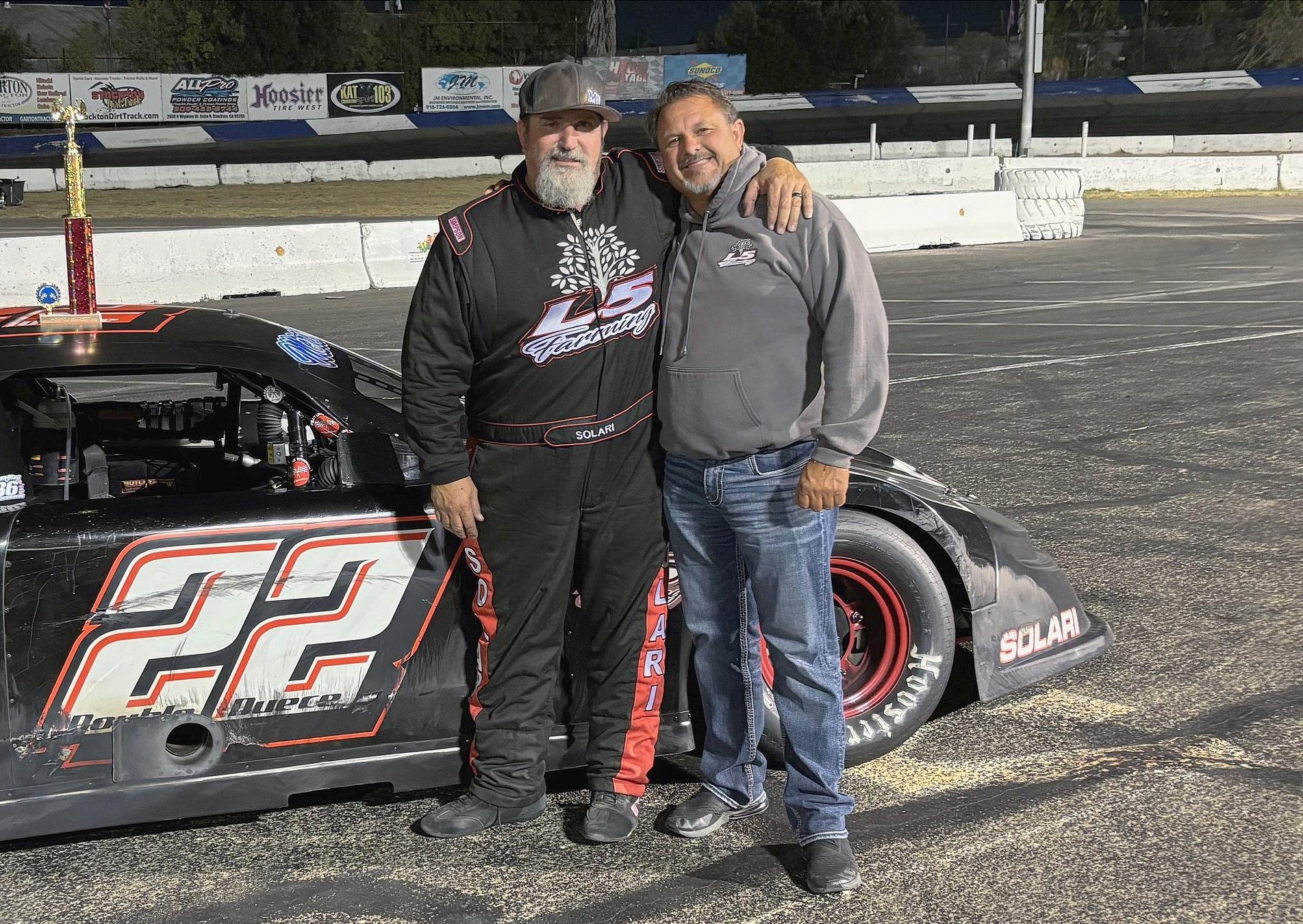 Solari closes in on 3rd track title at 99 Speedway - Manteca Bulletin