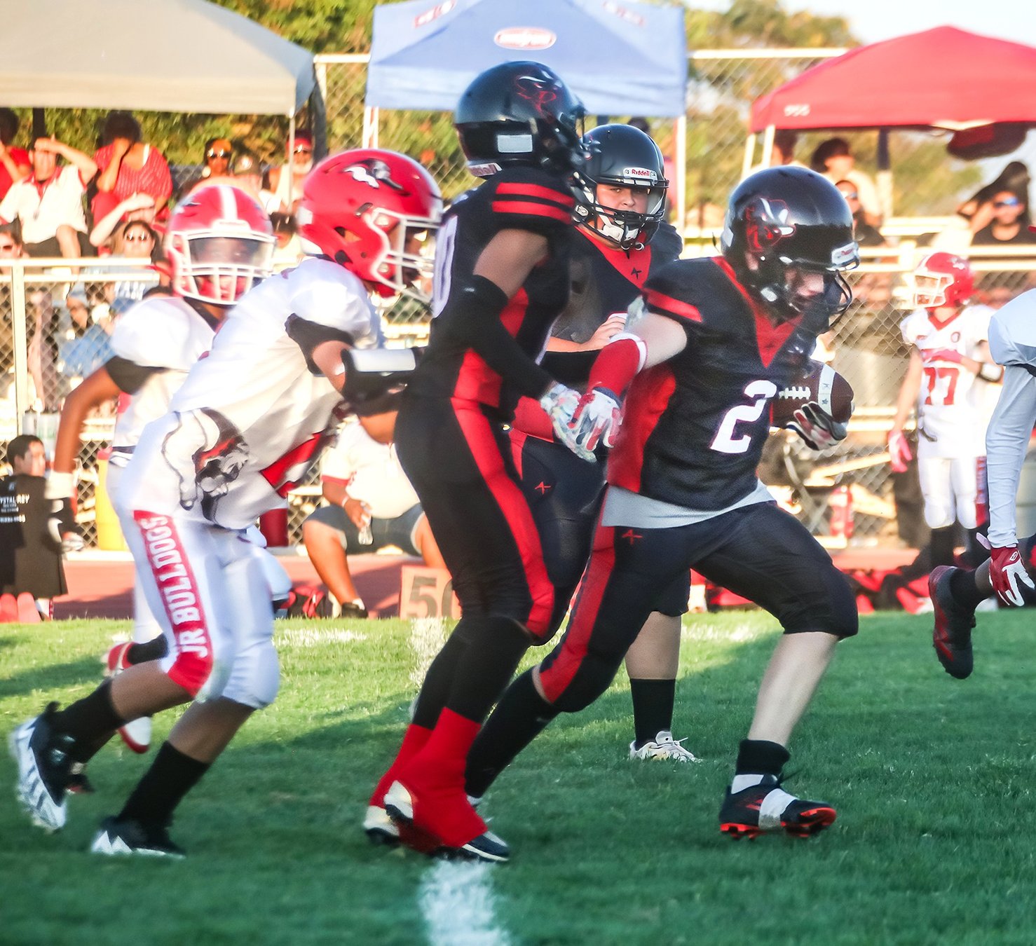 Youth football Outlaws switch to new league - Riverbank News