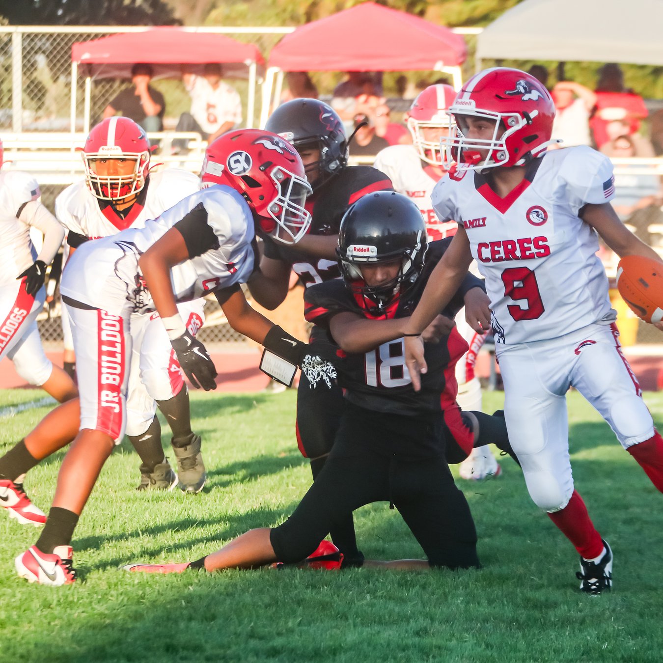 Youth football Outlaws switch to new league - Riverbank News