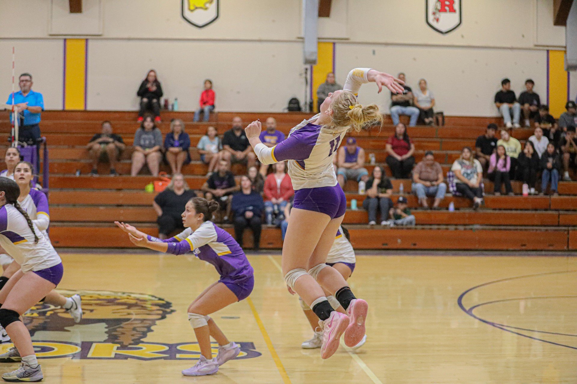Orestimba volleyball feels the sting of the Yellowjackets - Westside ...