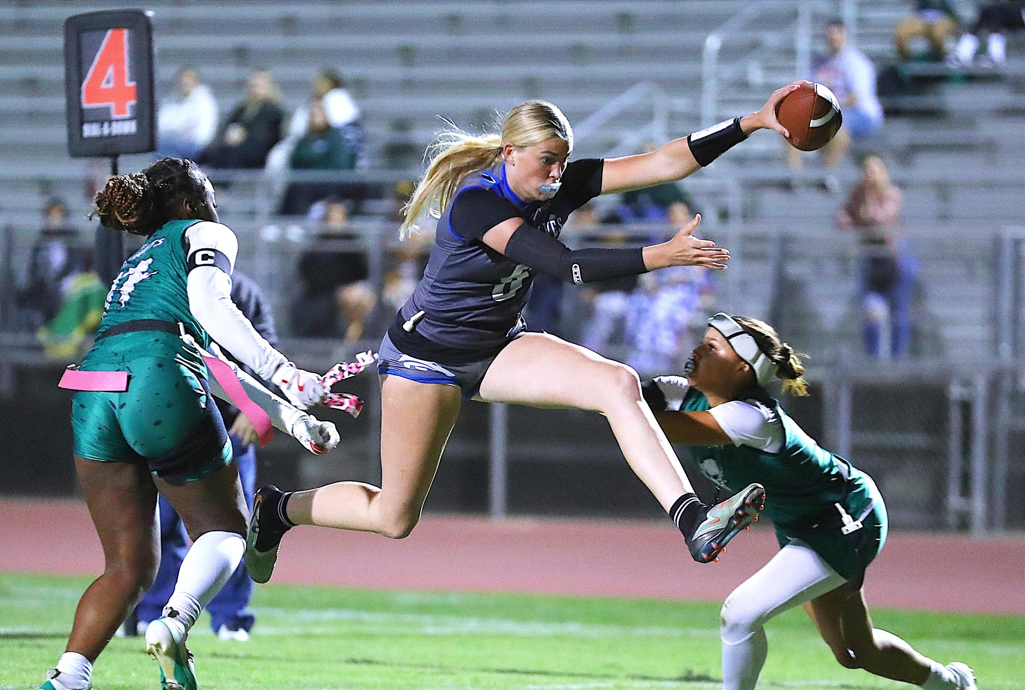 Sierra stays atop VOL with hard-earned win over Buffs - Manteca Bulletin