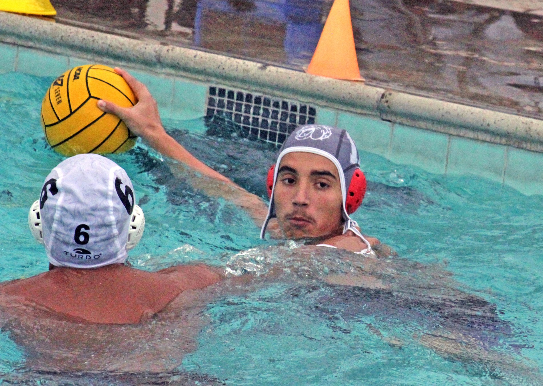 Hawks hold on for 4-2 win over Bulldogs in WAC water polo play - Ceres ...